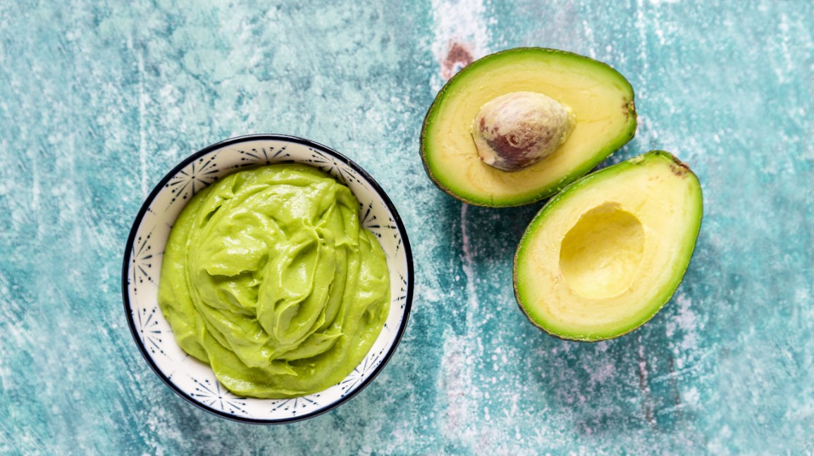 5 Best Ingredients to Use for Avocado Preparation at Home - GO Editorial